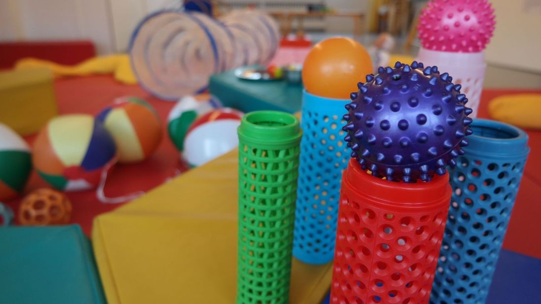 PEKiP® Prager-Eltern-Kind-Programm – Spielerisch die Entwicklung ...